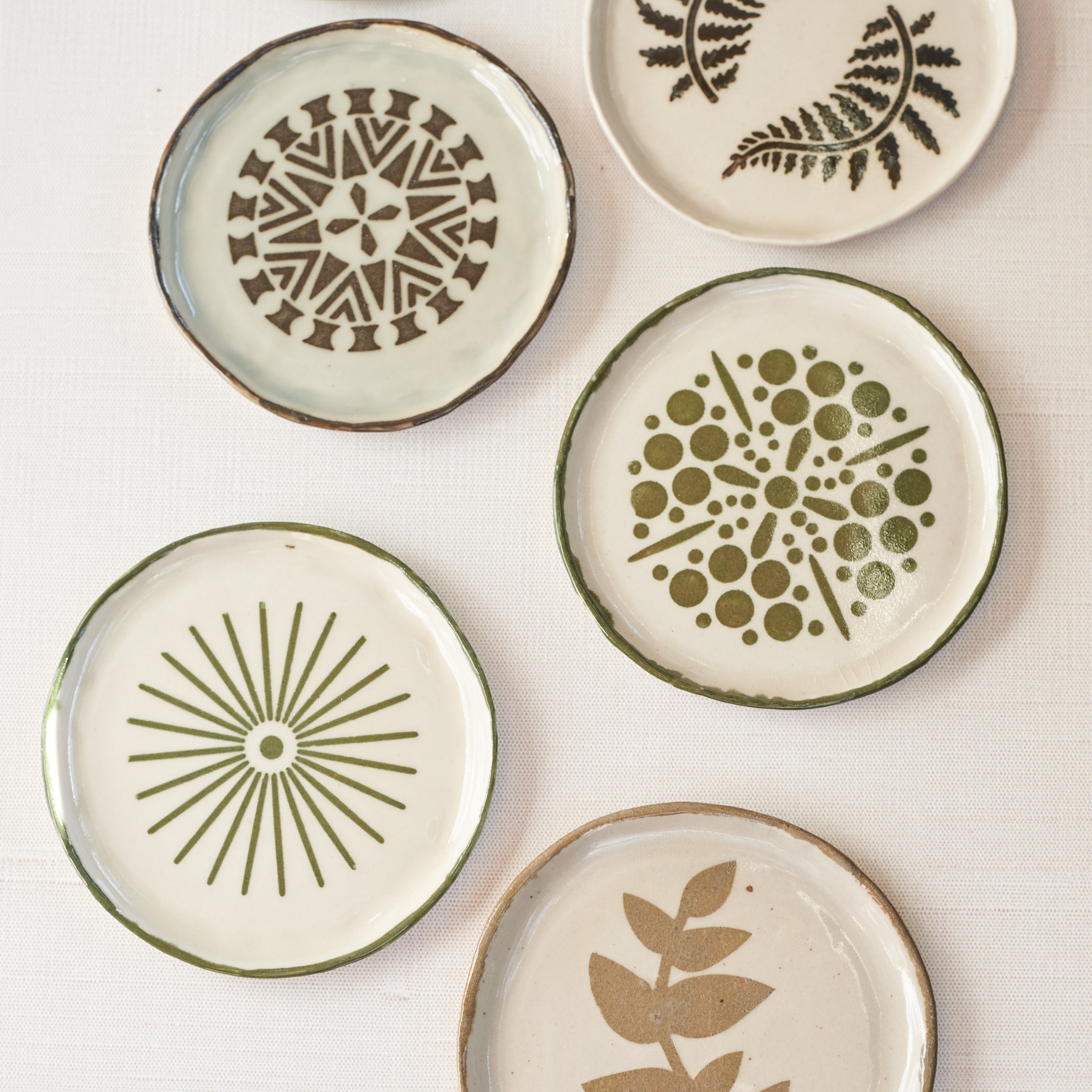 Mini Element Plates – livingwareceramics